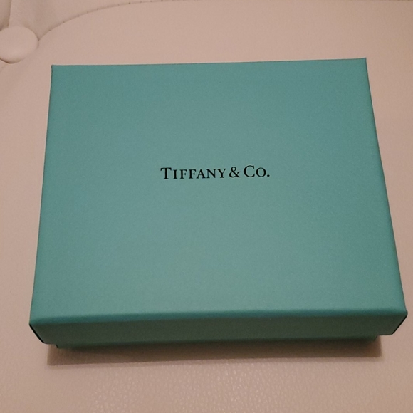 Tiffany & Co. | Accessories | Tiffany Empty Box | Poshmark
